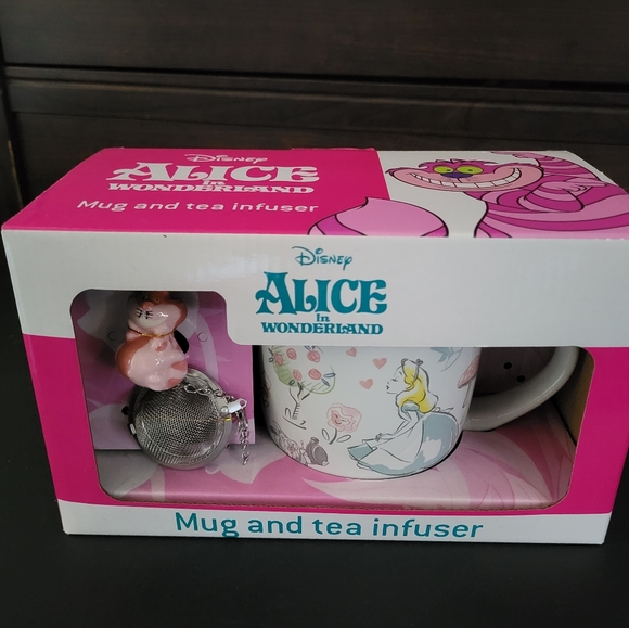 Disney | Dining | Alice In Wonderland Tea Infuser And Ceramic Mug ...
